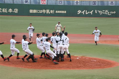 創成館高校サッカー部 野球部が県で優勝し、夏の甲子園の切符を手にしました！！ 本当におめでとうございます🎊