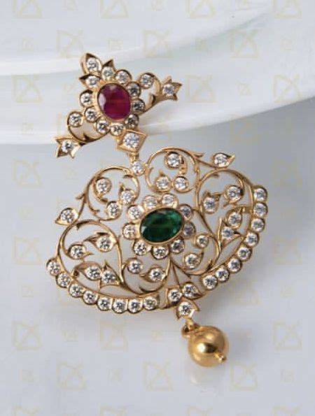 Pin By Prashanth Raju On Diamond Necklace Indian Diamond Wedding Jewelry Gold Jewellery