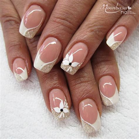 Pin By Micaela Rapalini On Uñas Acrílico White Tip Nails Acrylic Nail Designs White Tip Nail
