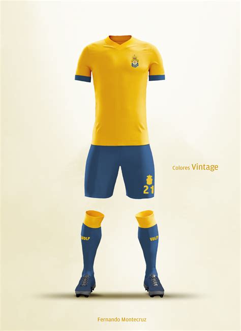 Una propuesta de equipación vintage de la UD triunfa en Twitter