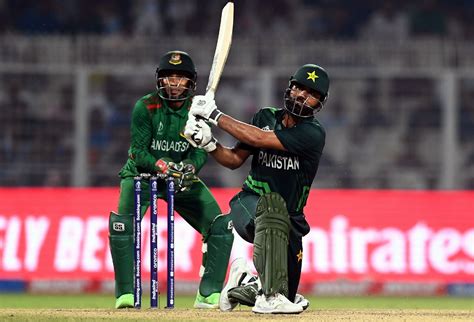 Pix Pakistans Big Win Keeps Hopes Alive Bangladesh Eliminated