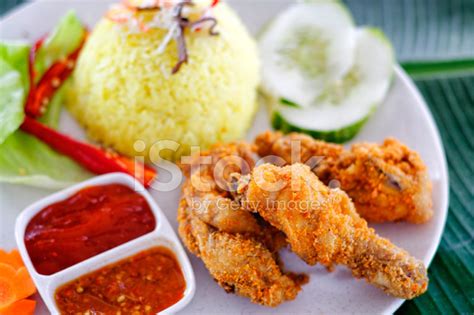 香煎鸡扒黄姜饭 库存照片 FreeImages