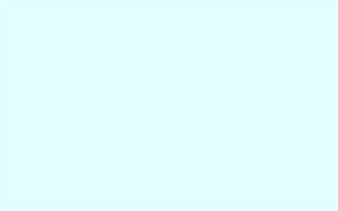 2880x1800 Light Cyan Solid Color Background