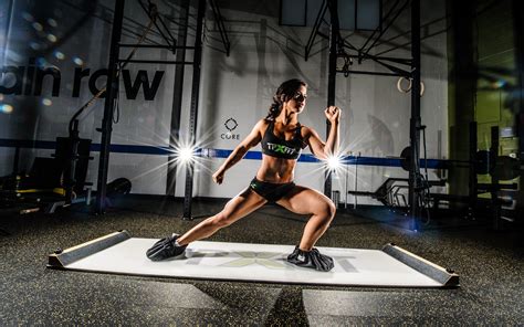 Download Wallpaper Model Pose Workout Fitness Section Sports In