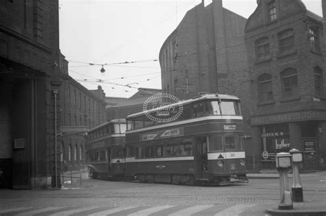 The Transport Library Rhub T462 Leeds 255 Swinegate 1952 Roy
