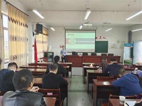 新课标引领新教学 新理念打造新课堂 ——王店镇建设中心小学承办秀洲区小学信息科技“新课标·新课堂”教学研讨活动