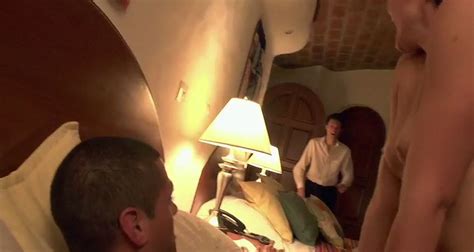 Diana Newton Topless 7 Photos The Fappening