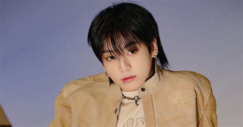방탄소년단 정국 Golden 앨범 전곡 美 10만 유닛 이상 판매 亞솔로 최초 新기록