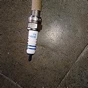 Bosch F002G40087 Type UR4AC Super Plus Spark Plug : Amazon.in: Car ...