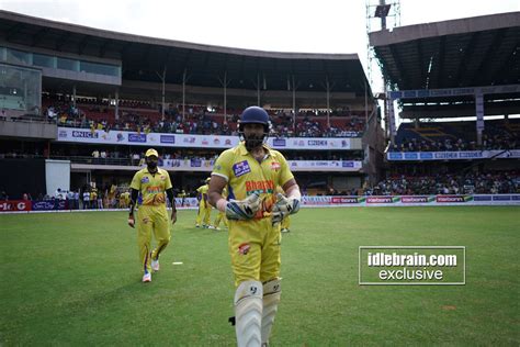 Ccl 6 Karnataka Bulldozers Vs Chennai Rhinos Match Telugu Cinema