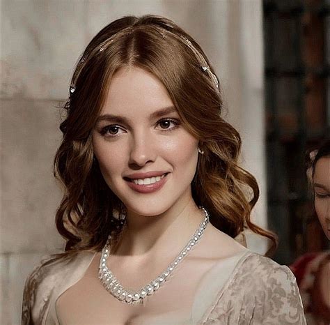 Великолепный век Inspiração Cabelo Rosto Cabelo De Princesa