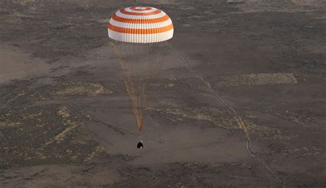 Photo Astronot Nasa Wanita Pecahkan Rekor Terlama Di Luar Angkasa