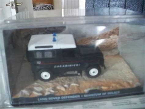 007 JAMES BOND Car Collection LAND ROVER DEFENDER QUANTUM OF SOLACE