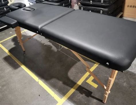 Brown Portable Aluminium Folding Massage Bed At Rs 9500 In Ludhiana Id 2854596042430