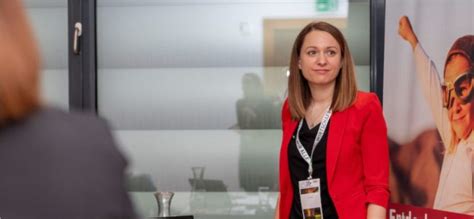 Episode 17 Julia Polak Gaedke Digital 🎧 Lunch Break Stories