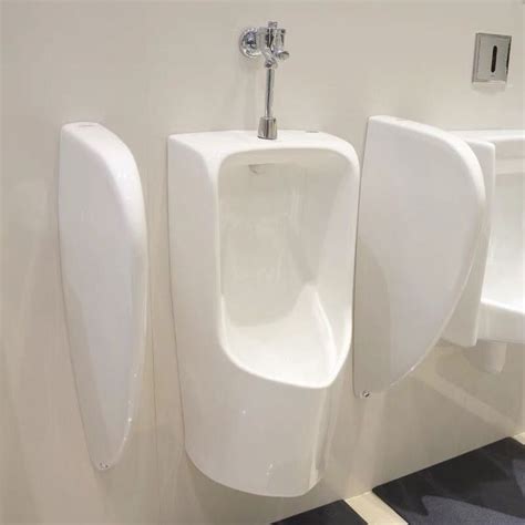 Toto小便斗uwn571rb Uwn571hb挂墙小便器家用小便池工程感应尿斗 产品关键词toto小便池一套价格571小便斗toto小便池价格uwn571rb小便器uwn571hb