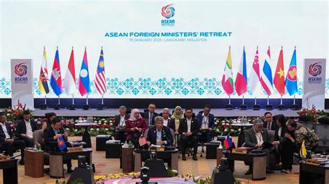 မြန်မာ့အရေး အာဆီယံ ဘာလုပ်နိုင်မှာလဲ