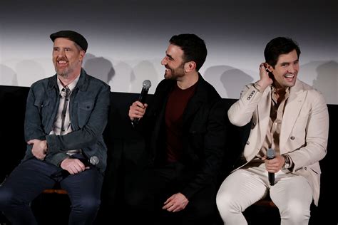 Ted Lasso Cast Reunites At Sag Awards Event Goldderby