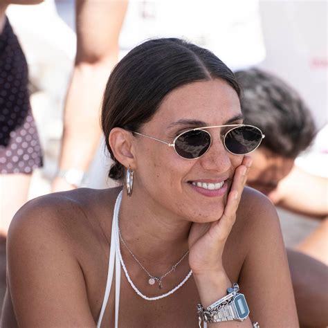 Sofia Beachs Instagram Twitter And Facebook On Idcrawl