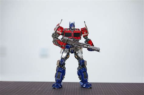 变形金刚 Threezero Dlx擎天柱摄影产品摄影熊楠原创作品 站酷zcool