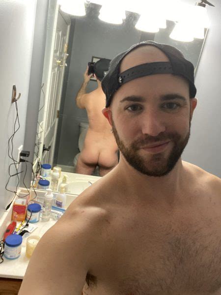 Model Of The Day Alex Mason Daily Squirt