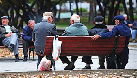 Skema e re e pensioneve po diskutohet ulja e kontributeve dhe e viteve të punës FokusNews al