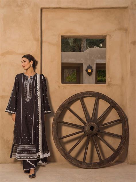 Sahar Mirage Luxury X Kiran Malik Lawn Collection Chikankari 3 Piece