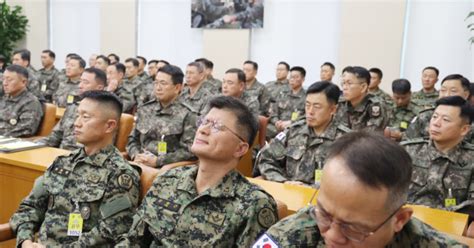 “그럼 나라는 누가 지키나”···육군총장까지 軍 수뇌부 16명 직무정지·수사대상[이현호 기자의 밀리터리 톡]