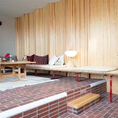 Nasrin Khusrawi Gjenskaper Barndomsminnene Fra Iran I Et Norsk