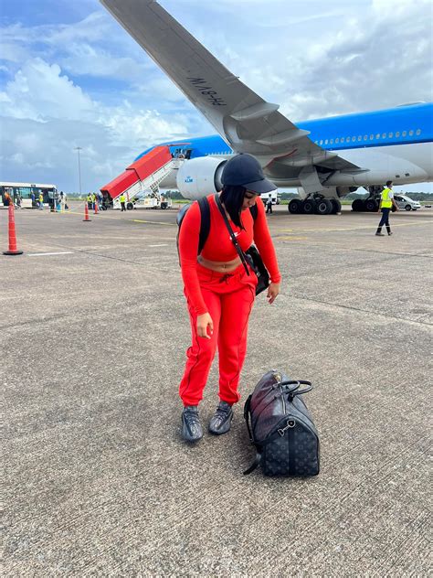 Moohglie Moohglie Added A New Photo