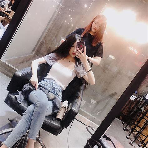 Vivian谢薇安 最兇的地方妈妈 大晒火辣巨胸 20p 宅男番号吧