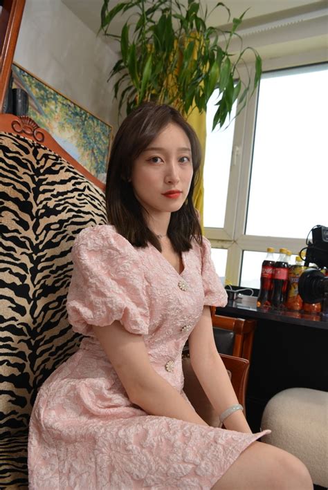 Yiko湿润兔（咬一口兔娘）226套高清写真合集下载【cosplay女仆不良女高】 无水印268gb4k原图 套图猫