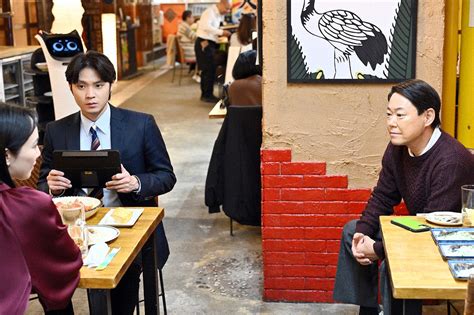画像4461 「不適切にもほどがある！」磯村勇斗、唐突ミュージカルシーンで美声披露 視聴者驚き「実力者揃いすぎ」「歌うまい」 モデルプレス