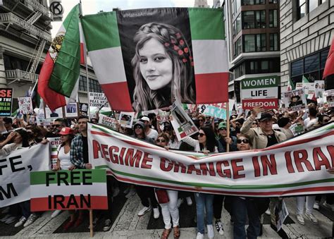 Iranian Human Rights Researcher Sees Miracle In Iran Protests