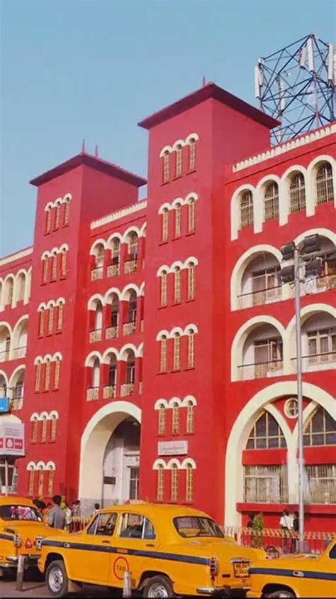 भारतातील 8 सर्वात मोठी रेल्वे स्थानके 8 Largest Railway Stations In India
