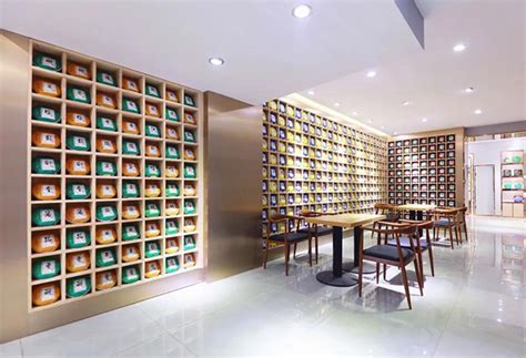 热烈祝贺龙润茶荣获“2021年度茶业百强企业” 龙润普洱茶龙润茶品牌资讯 爱普茶网最新茶资讯网站