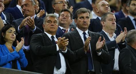 Barcelona President Comments On The Possibility Of Facing Manchester