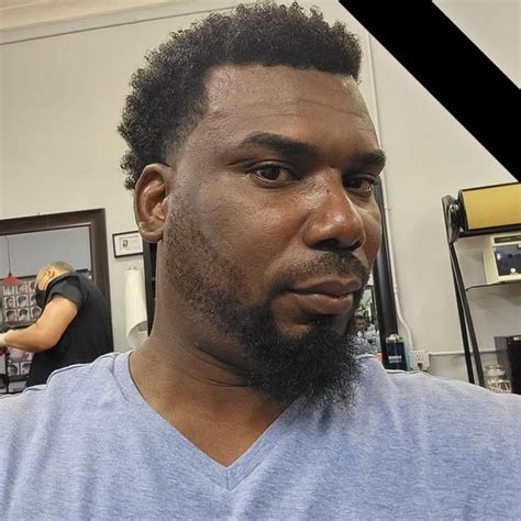 It Hard Out Here For A Pimp While Hes Trying To Get Hes Cake And Eat Too