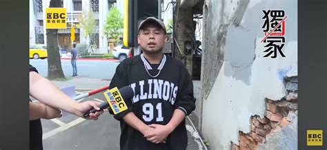 媽的道歉還穿91 那不就擺明沒有92 真的很玄