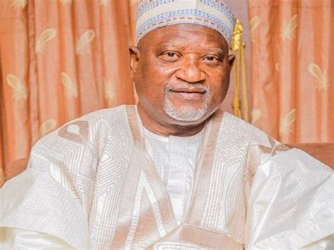 Zamfara Senator Empowers 1500 Youths Women