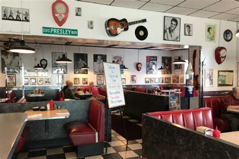 Westside Diner Stays Fresh By Remaining Vintage