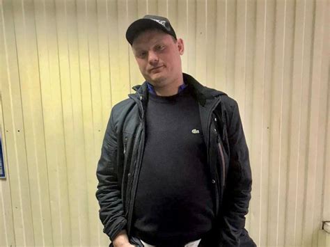 Задержан футбольный фанат из Воронежа, зажегший фаер на Мамаевом ...