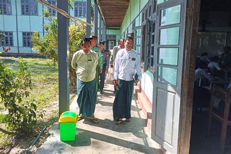 သံတွဲမြို့နယ်ရှိ စာစစ်ဌာနများ၌ တက္ကသိုလ်ဝင်စာမေးပွဲ အင်္ဂလိပ်စာဘာသာရပ်ကို ဆက်လက်ဖြေဆို