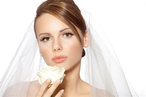 Il Ciuffo Fashion And Beauty I Segreti Per Un Trucco Sposa Perfetto