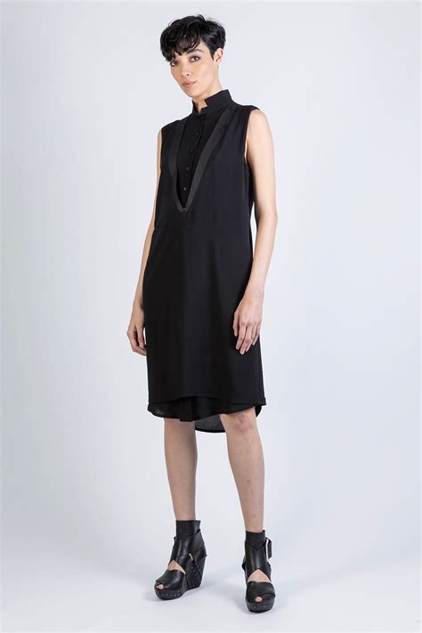 Double Collar Sleeveless Dress