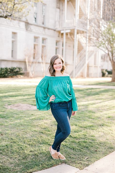 What To Wear For Senior Photos Norman Oklahoma Senior Photographer