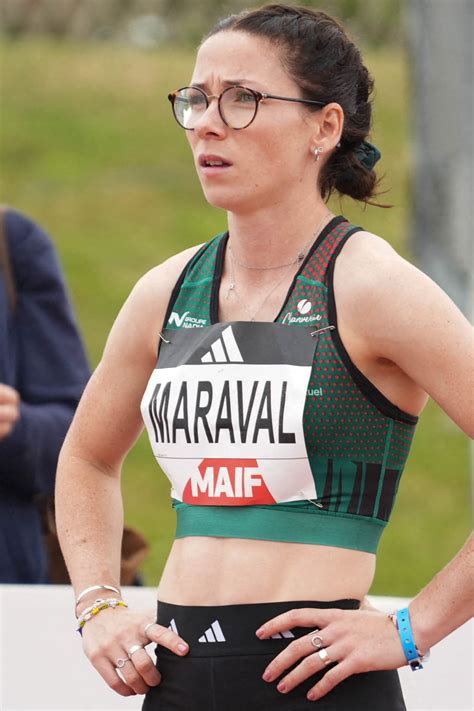 Lathlète Louise Maraval