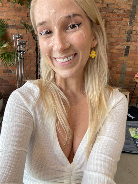 I Cant Stop Smiling When I Have Cum On My Face Rcumshotselfies