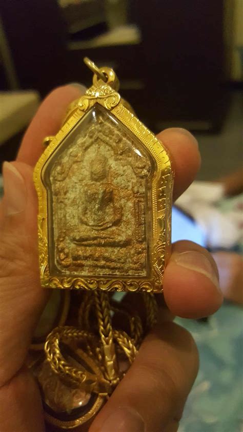 พ พระขุนแผนผงพรายกุมาร หลวงปู่ทิม วัดละหารไร่ เพจต้นตำรับ