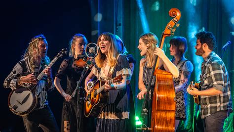 Show Review Molly Tuttle And Golden Highways At Fairfield Theatre